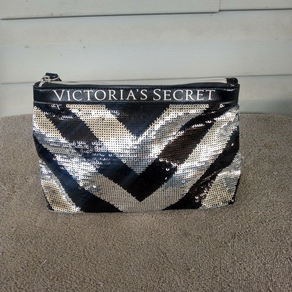 Victoria's Secret | Bags | Victorias Secret Sequined Makeup Beauty Bag ...